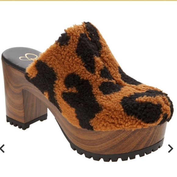 Jessica Simpson | Shoes | Jessica Simpson Tollia Cozy Platform Clogs ...